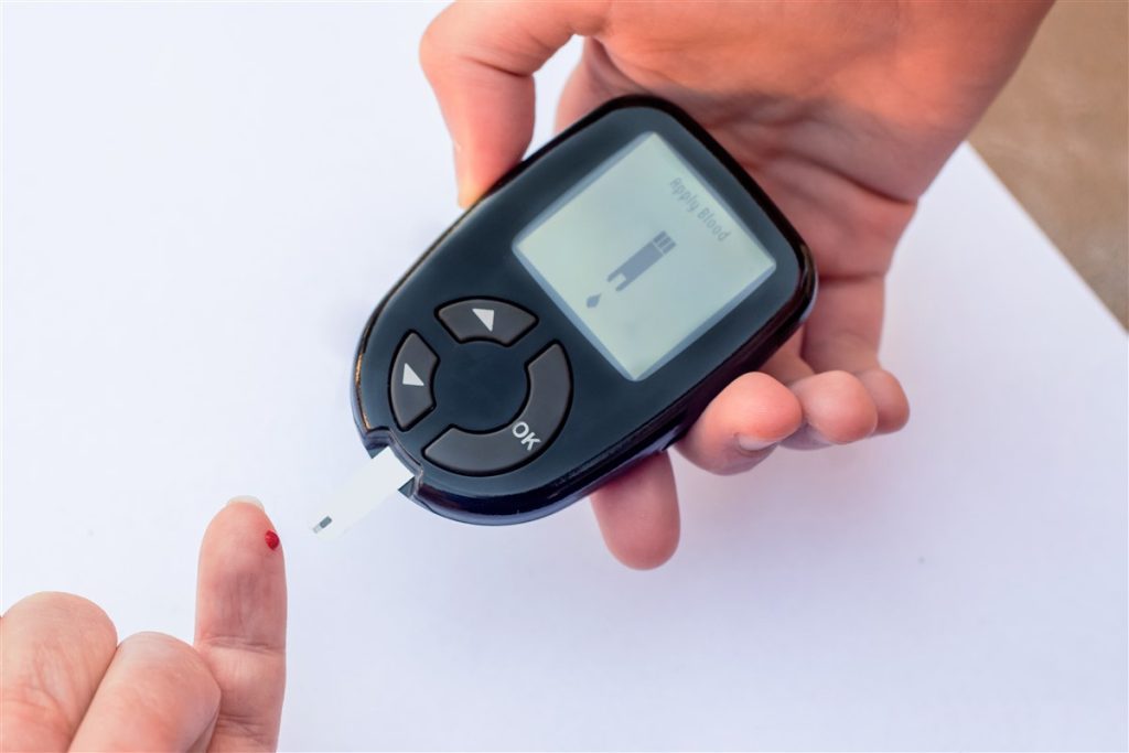 Comment le lecteur de bandelettes a révolutionné les tests de laboratoire